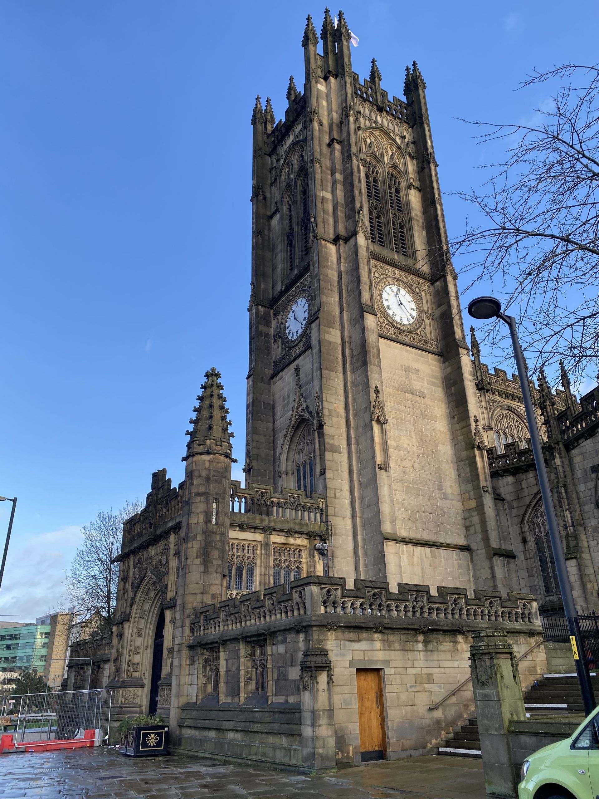 The perfect overnight getaway in Manchester, England – the windy city mama